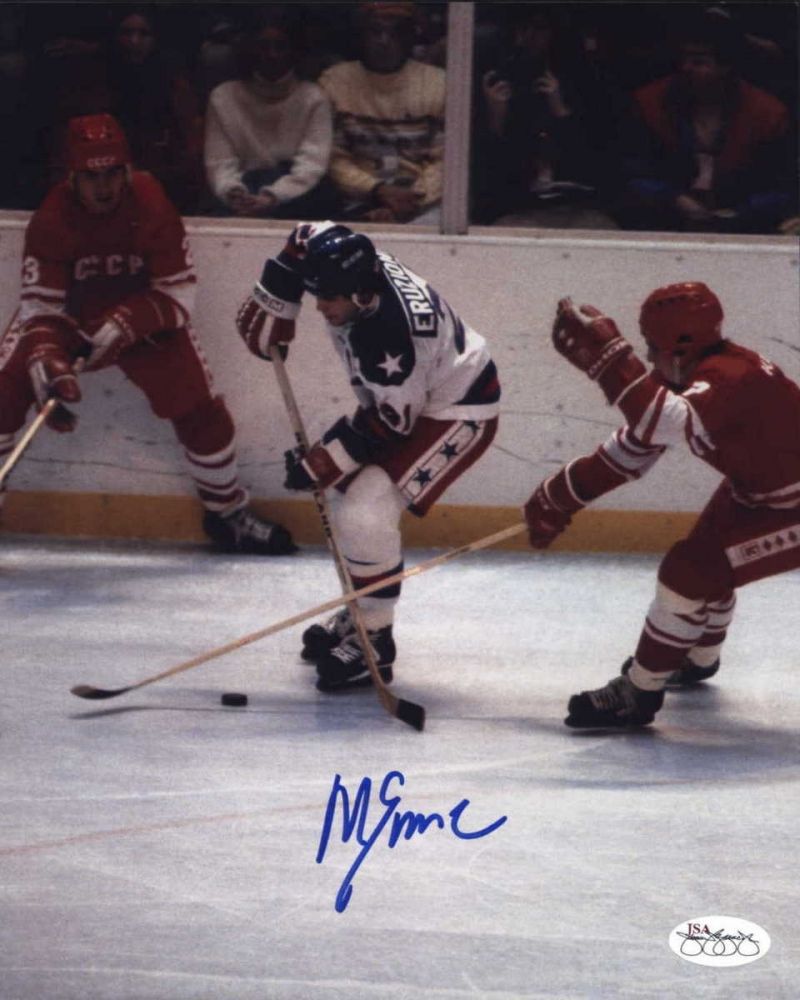 Mike Eruzione Signed Team USA 8x10 Photo (JSA)