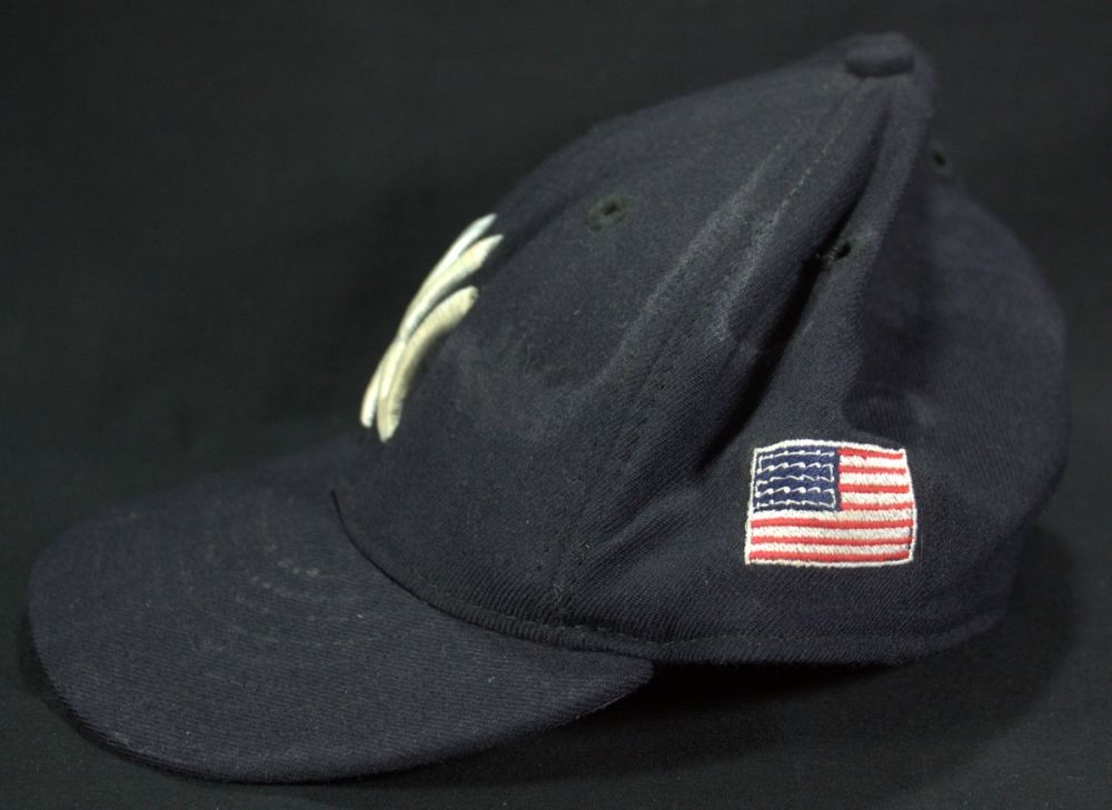 Derek Jeter Game Used 2001 Yankees Hat with 9/11 American Flag Patch ...