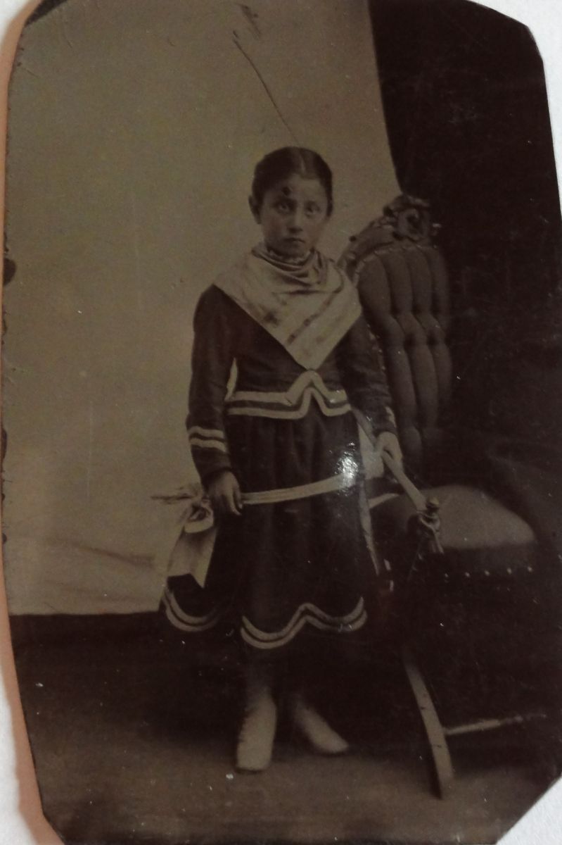 2 Vintage tin-types, Robert Stuart. Son of James Stuart and Mary Stuart ...