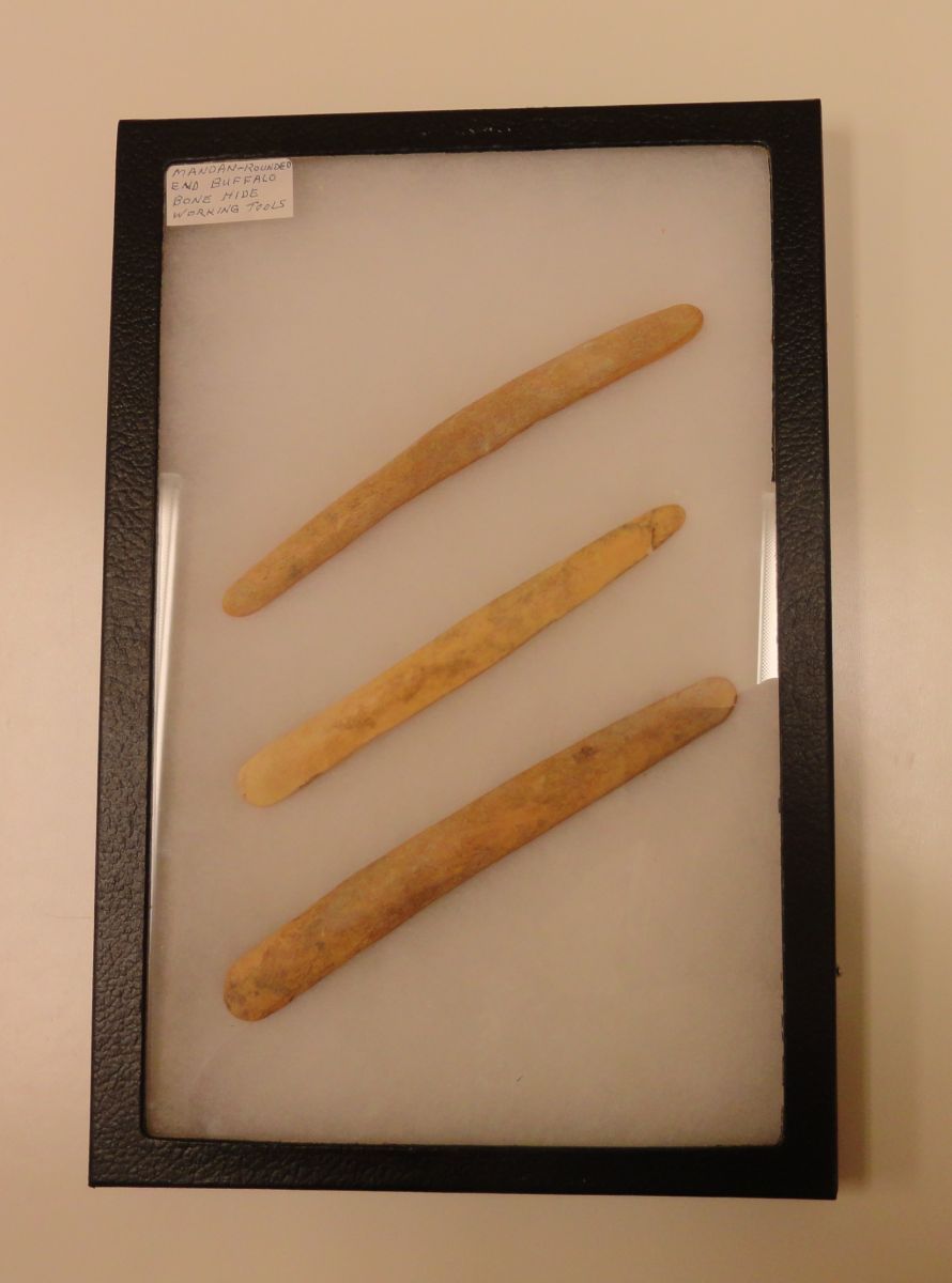 Mandan rounded end buffalo bone hide working tools