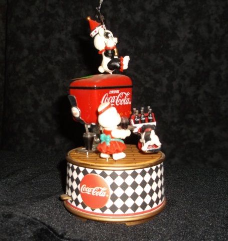 Coca-Cola Music Box 1995 "Things go Better with Coke"