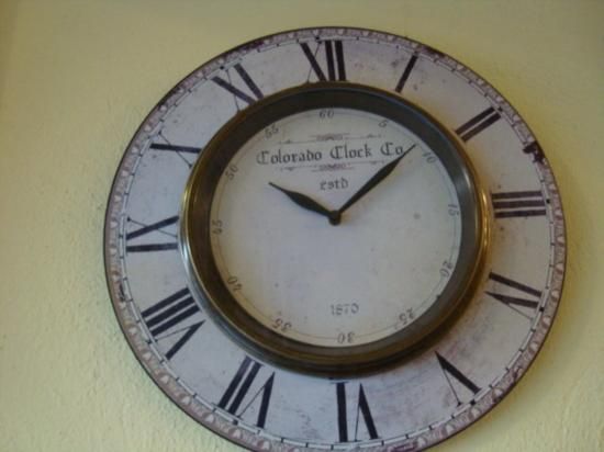 Reproduction clock Colorado clock