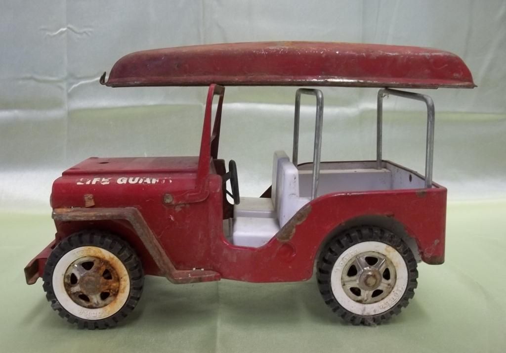 1960's Tonka Lifeguard Jeep w/Matching Boat