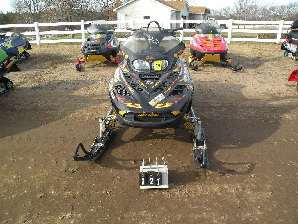 2002 Ski Doo MXZ 700 2BPS199862V000281