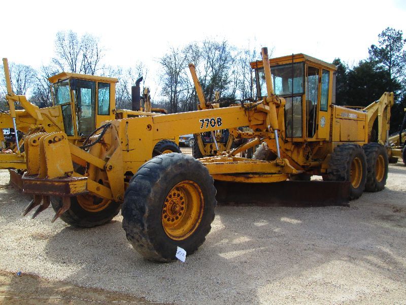 JOHN DEERE 770B MOTOR GRADER - J.M. Wood Auction Company, Inc.