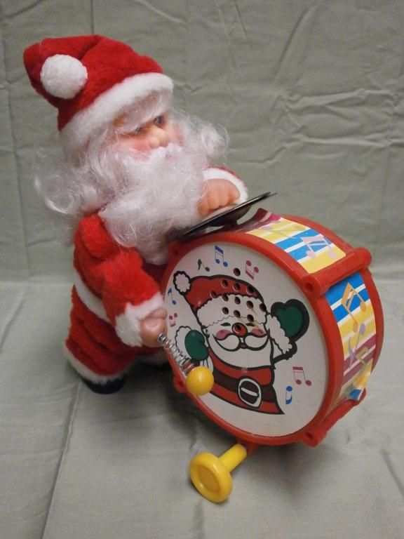 Santa Claus Drummer Toy - Battery Operated