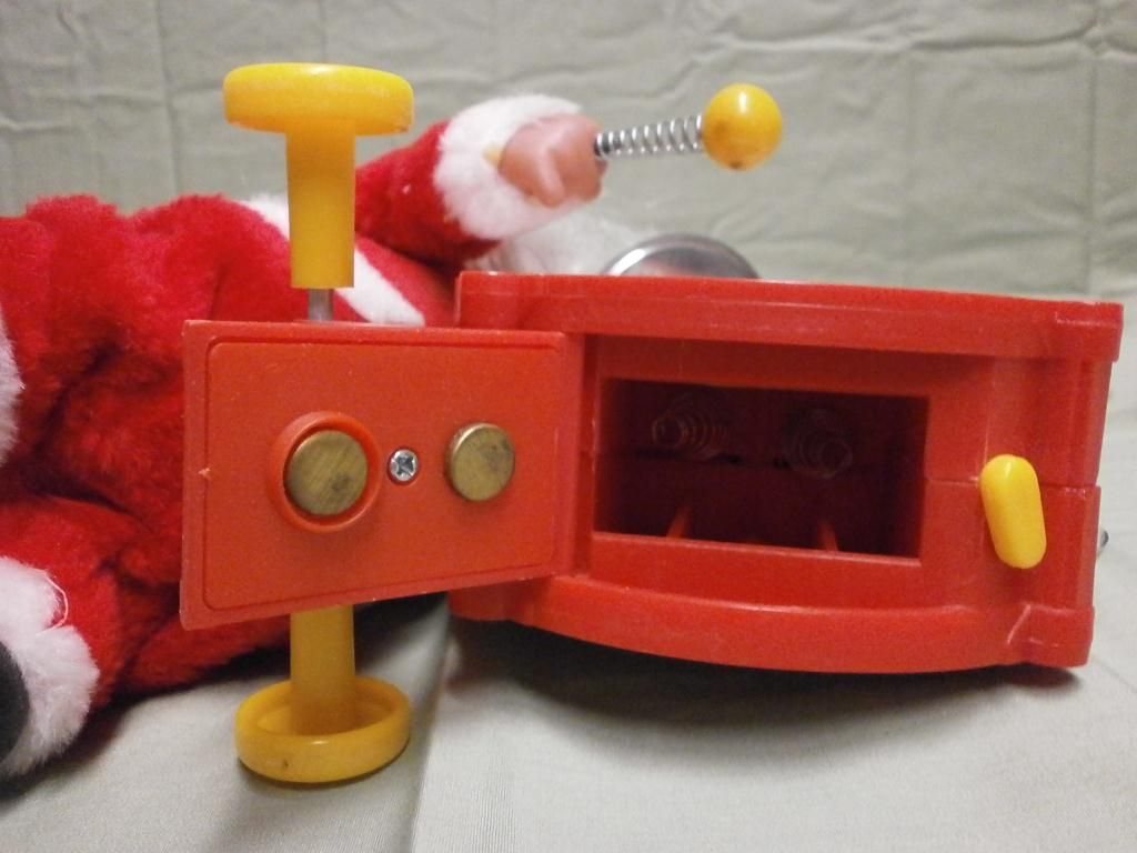 Santa Claus Drummer Toy - Battery Operated