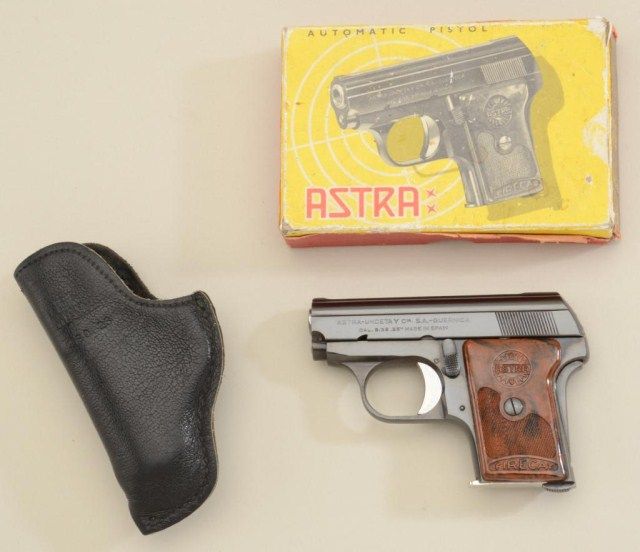Astra Firecat semi-auto pocket pistol, 6.35mm cal., blue finish ...
