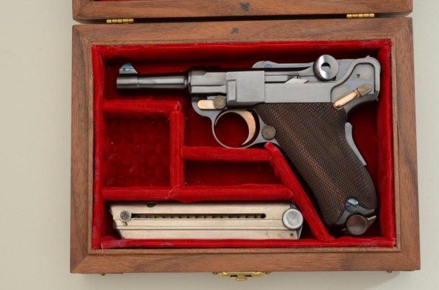 1900 American Eagle “Baby” Luger, 9mm Para #86-7 crafted by Mr. John U ...