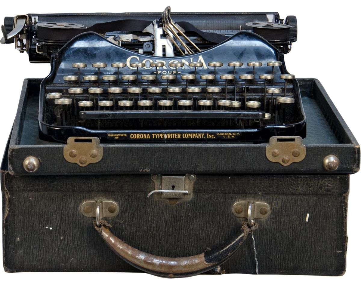 Vintage Corona Four Typewriter In Leather Carrying Case