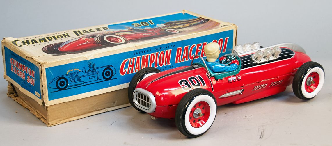 "Champion Racer 301"