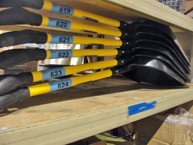 Western rugged grain shovel