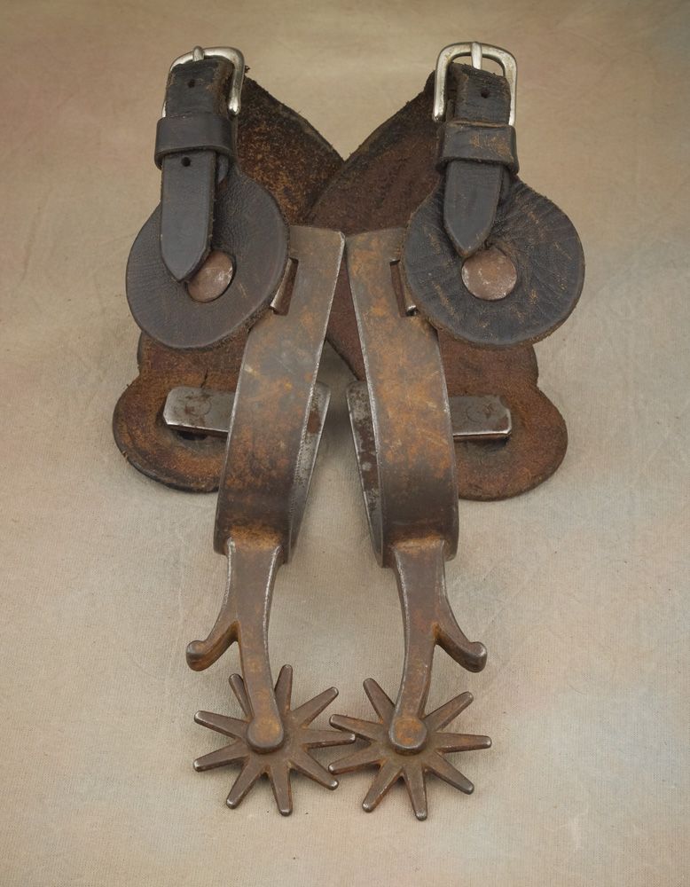Kelly Bros Scroll Pattern Spurs