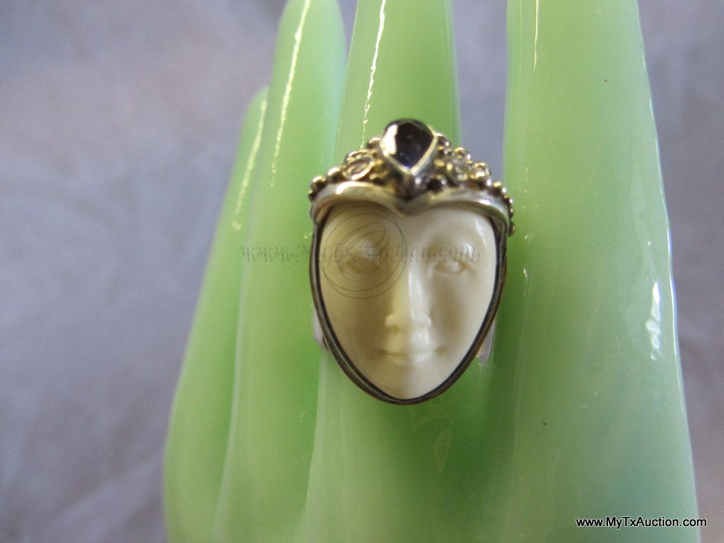 Sajen Sterling Moonfaced Goddess Ring