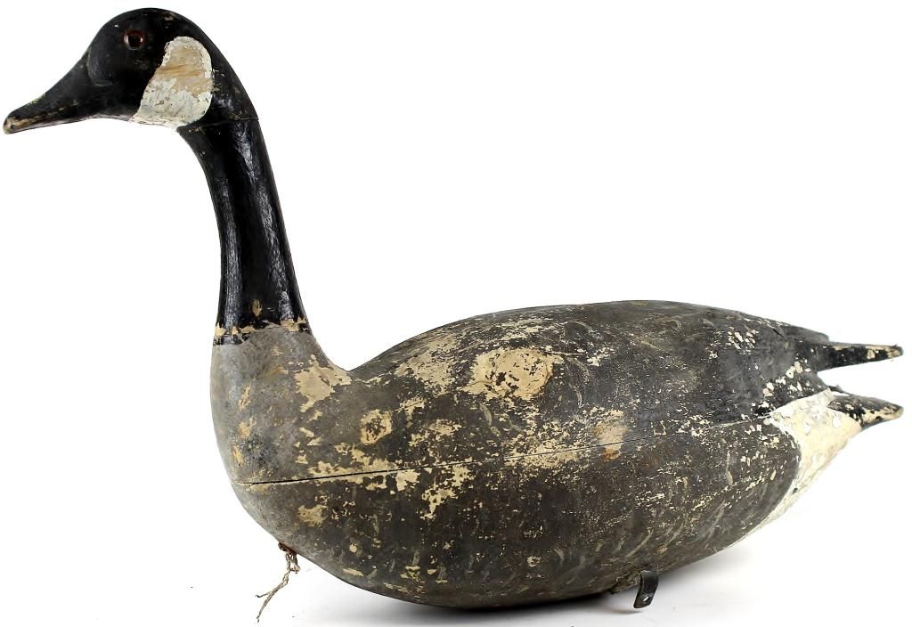 Unmarked vintage wood carved goose decoy