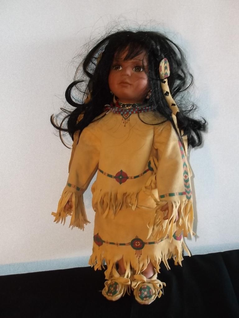 Porcelain Indian Doll from the Hamilton Collection Nicely dressed ...