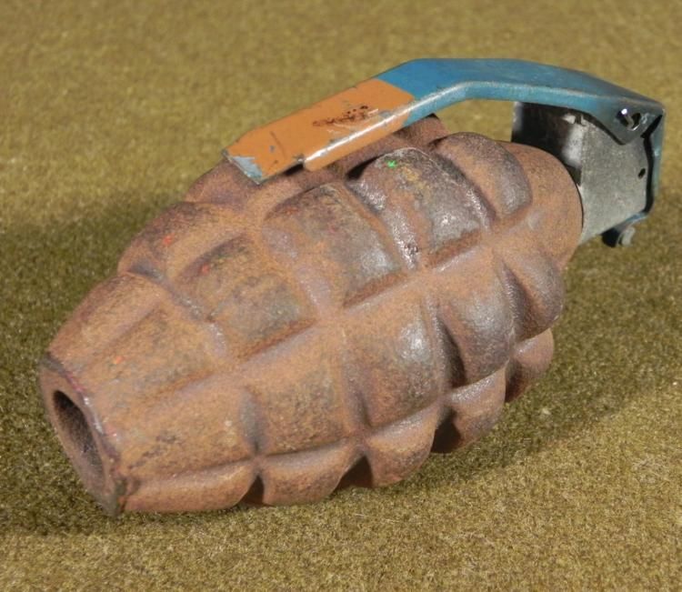 WWII PINEAPPLE FRAGMENT GRENADE-INERT-DRILLED FUSE M228