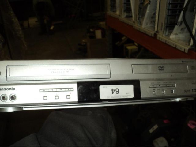 Panasonic VHS/DVD Combo Player