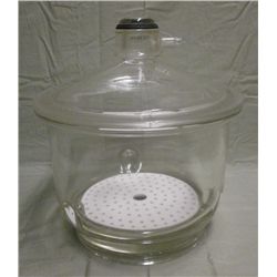 Large Pyrex Desiccator w/Porcelain Tray