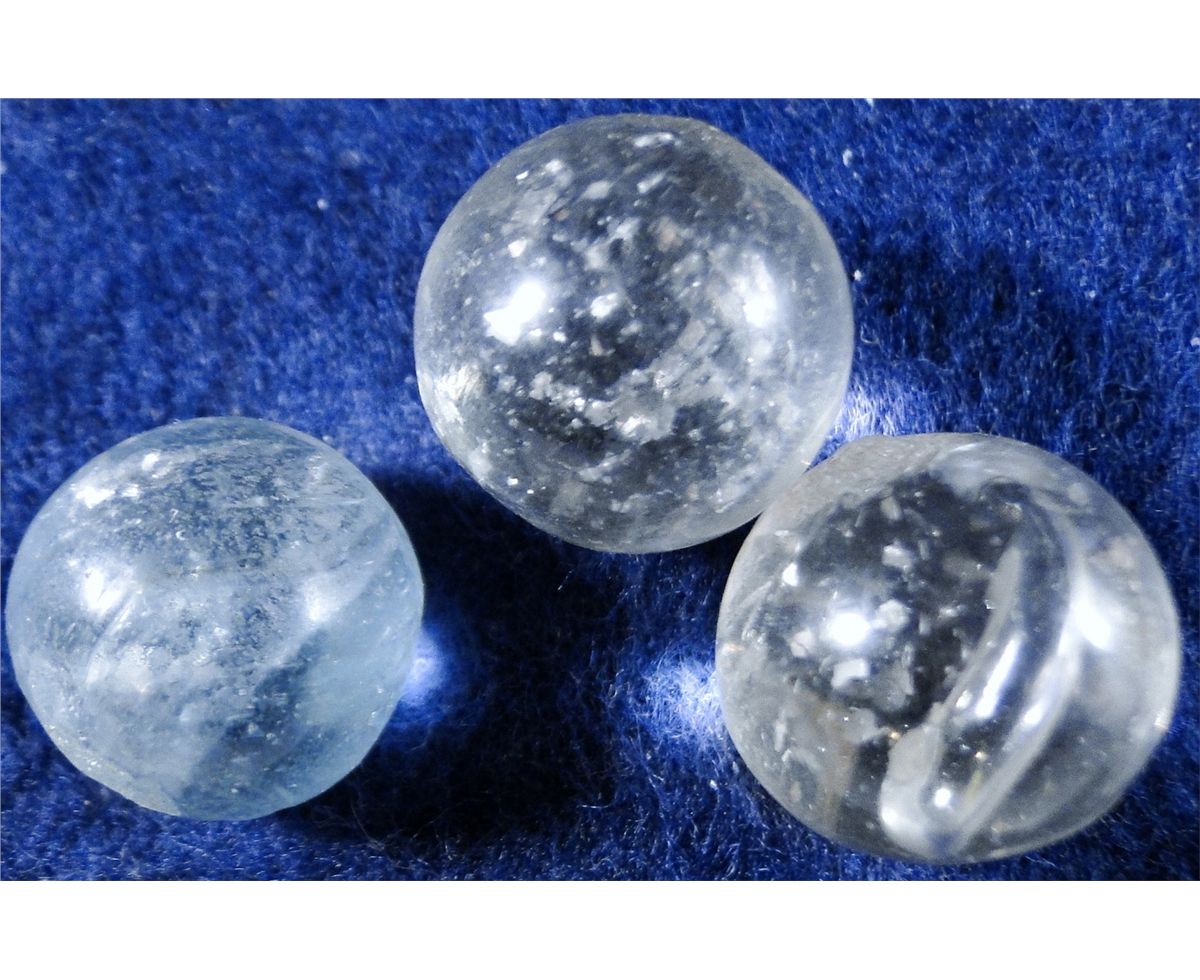 Marbles: Lot 24. Mica. 3 marbles. 19/32"-5/8". 9.0-8.6.