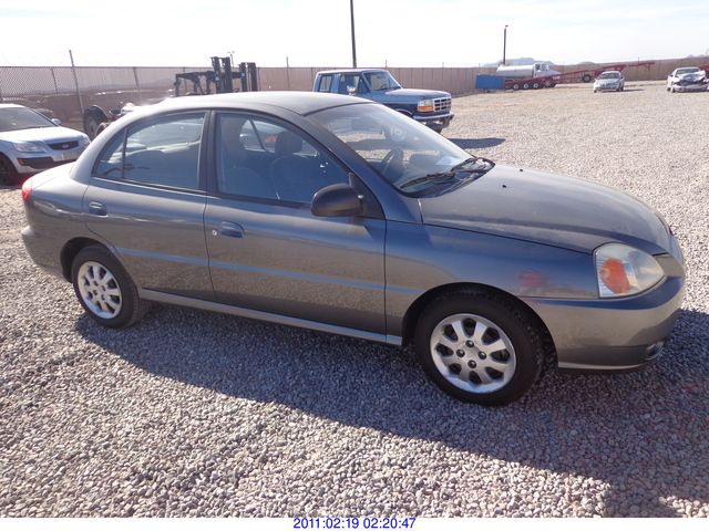 2004 - KIA RIO