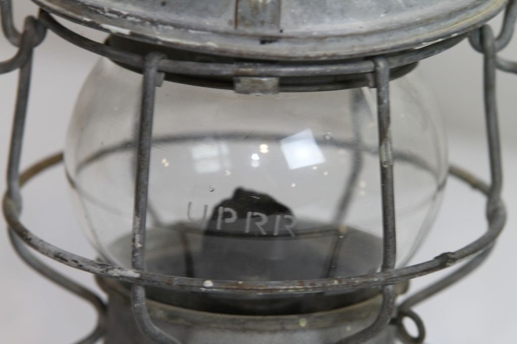 Union Pacific Rail Road Adlake Lantern