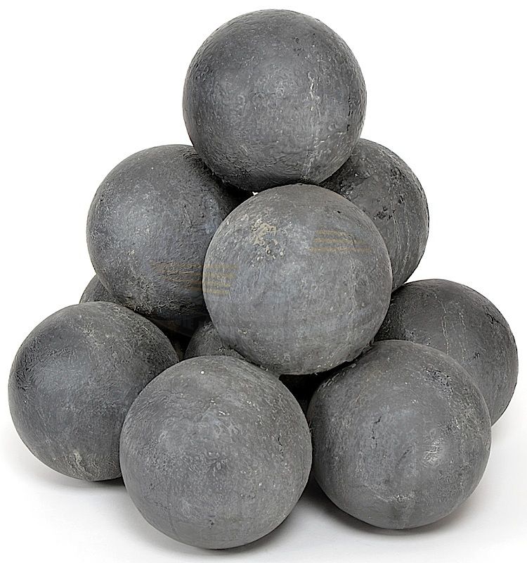 Pirates of the Caribbean: Curse of the Black Pearl - Prop Cannon Balls