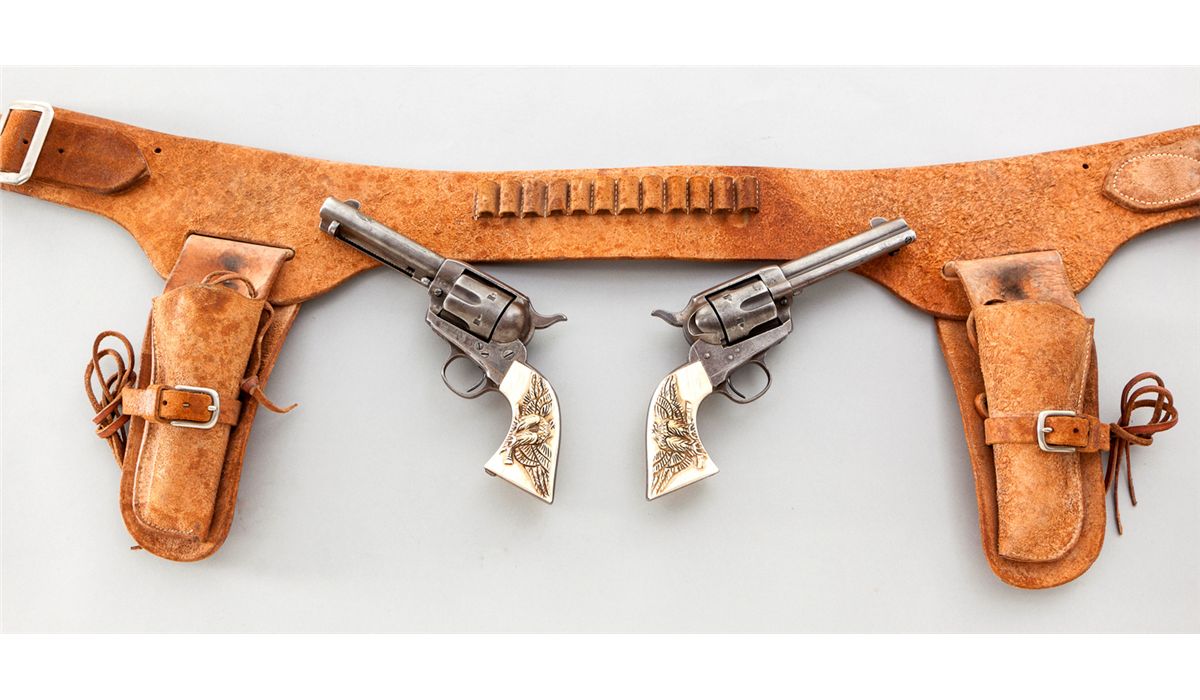 Two-Gun Colt Gunfighter's Fastdraw Rig