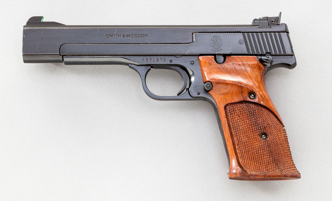 S&W Model 41 Target Pistol