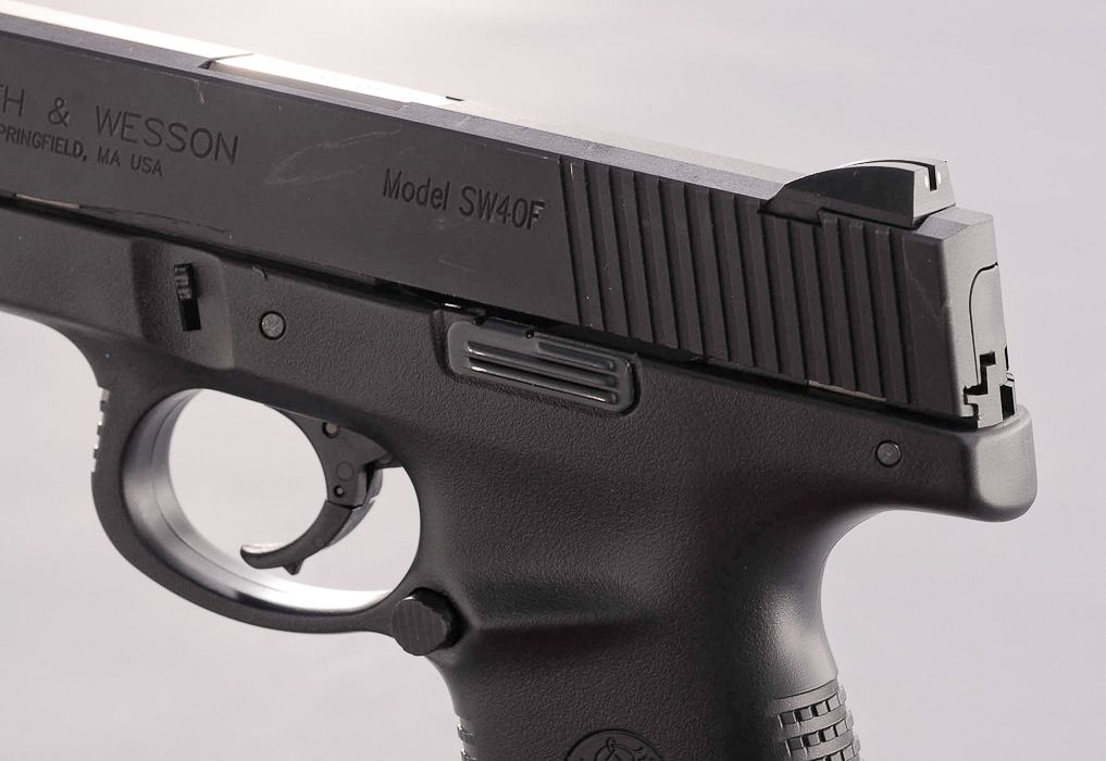 S&W Model SW40F Semi-Automatic Pistol
