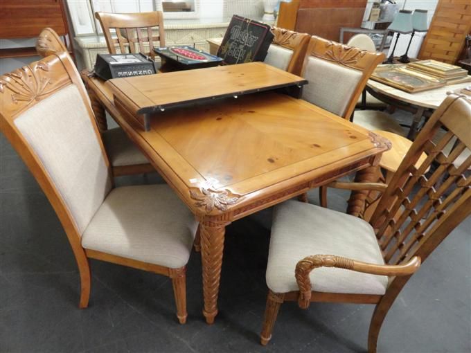 Tommy Bahama Style Carved Wood Table & 6 Chairs