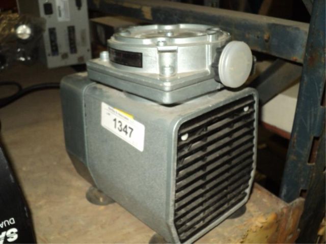 Gast Model DOA-V192-AA Vacuum Pump