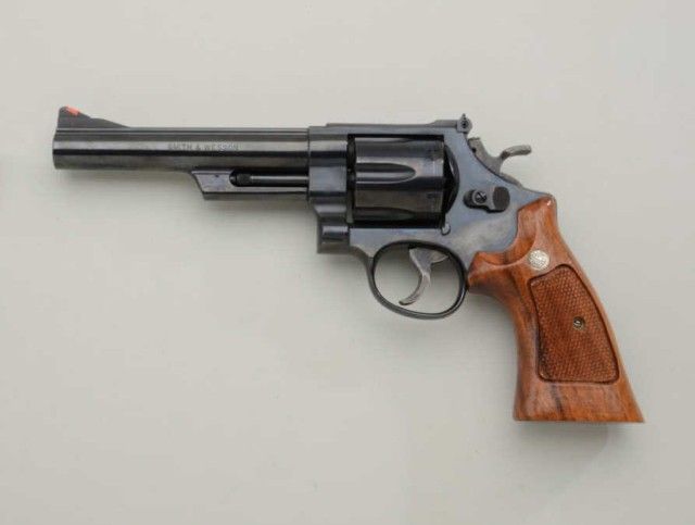 Smith & Wesson Model 25-5 DA revolver, .45 Colt cal., 6” barrel, blue ...