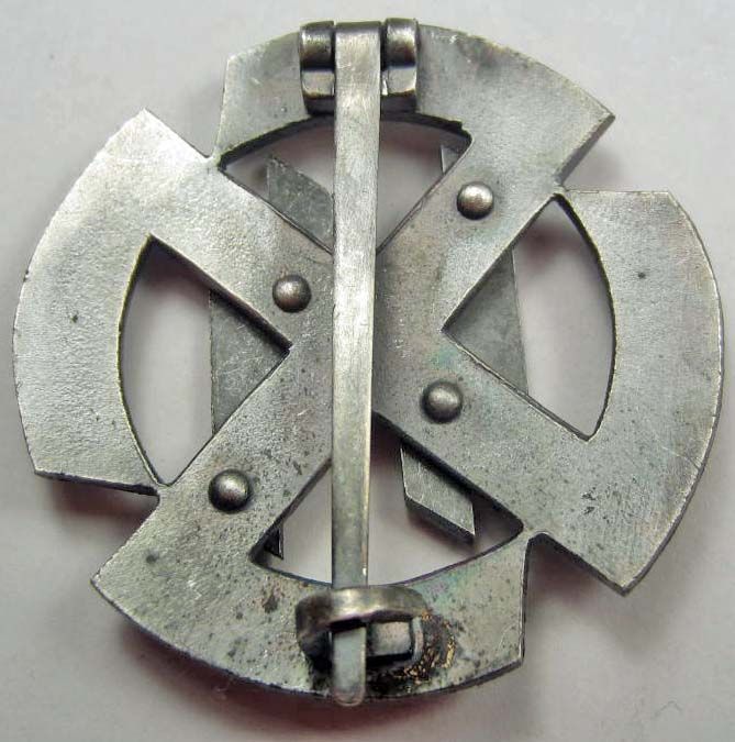 GERMAN NAZI SS ENAMELED BADGE