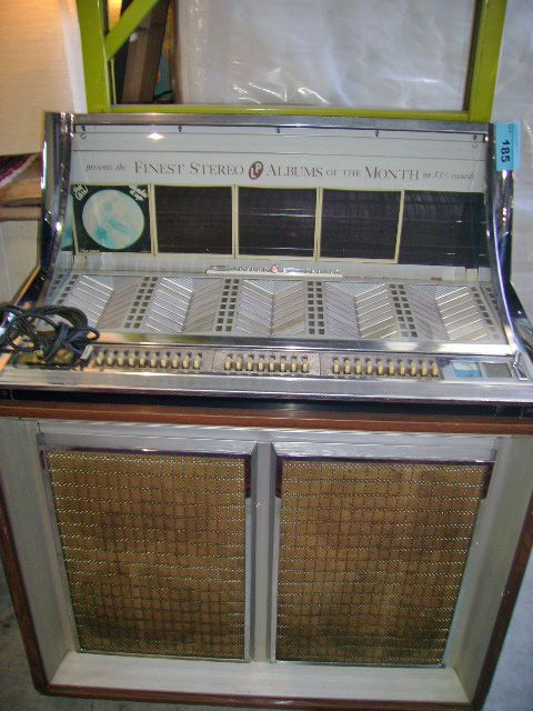 Vintage 1960s seeburg console juke box