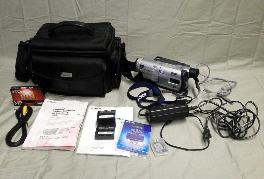 Sony Digital 8 500x Super Steady Shot Handycam