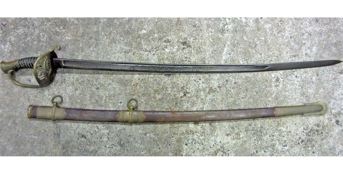 US CIVIL WAR ERA UNION ARMY 1850 STAFF AND FIELD OFFICERS SWORD W/ SCABBARD