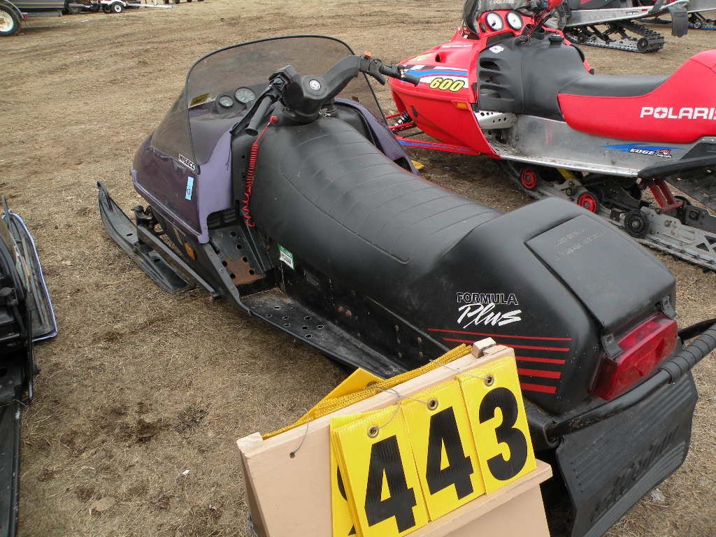 1990 Ski Doo Mach 1 583,has been sitting for 2 1/2 yrs SN-374601912
