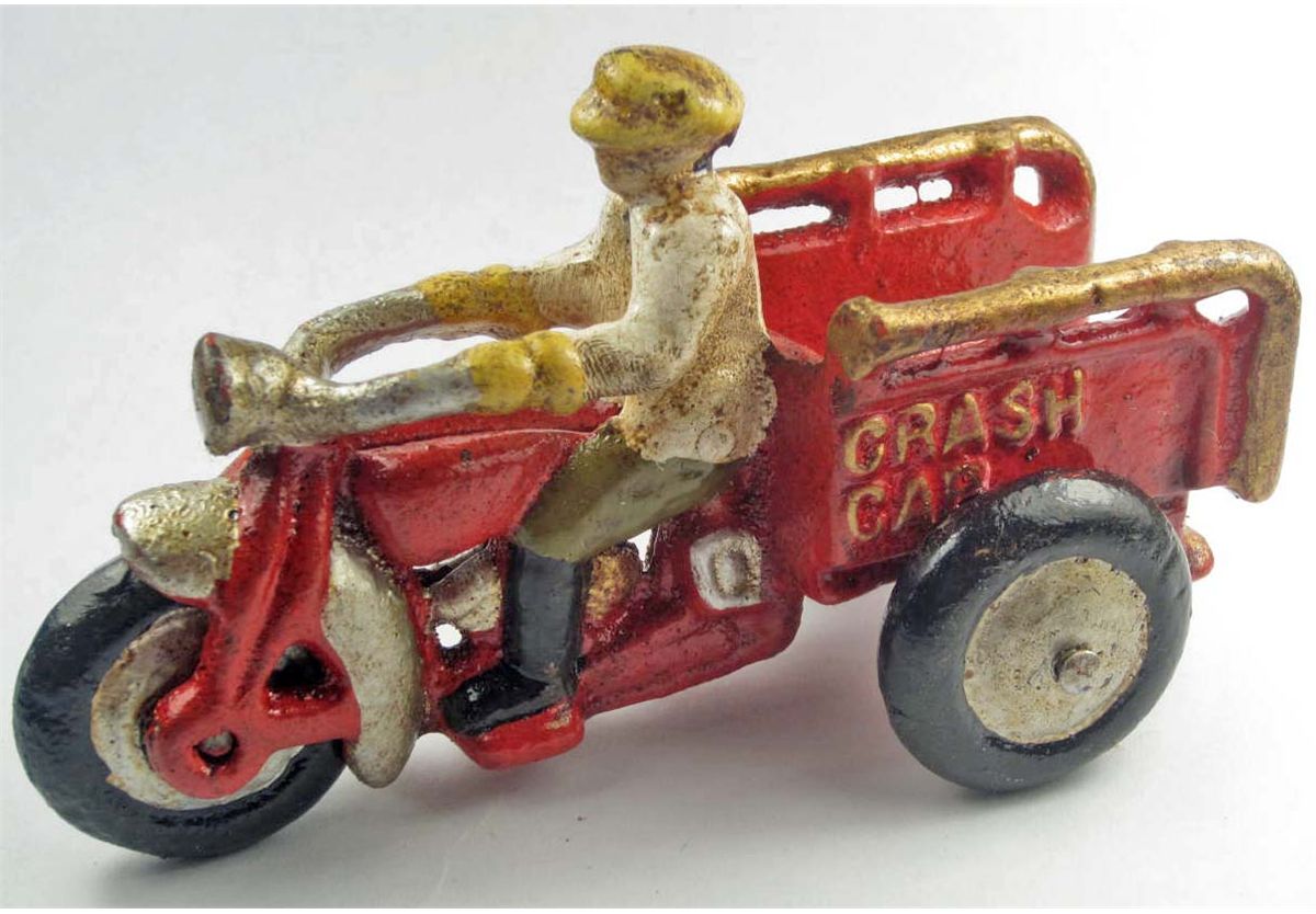 3236 - CAST IRON CRASH CAR MOTORCYCLE TOY