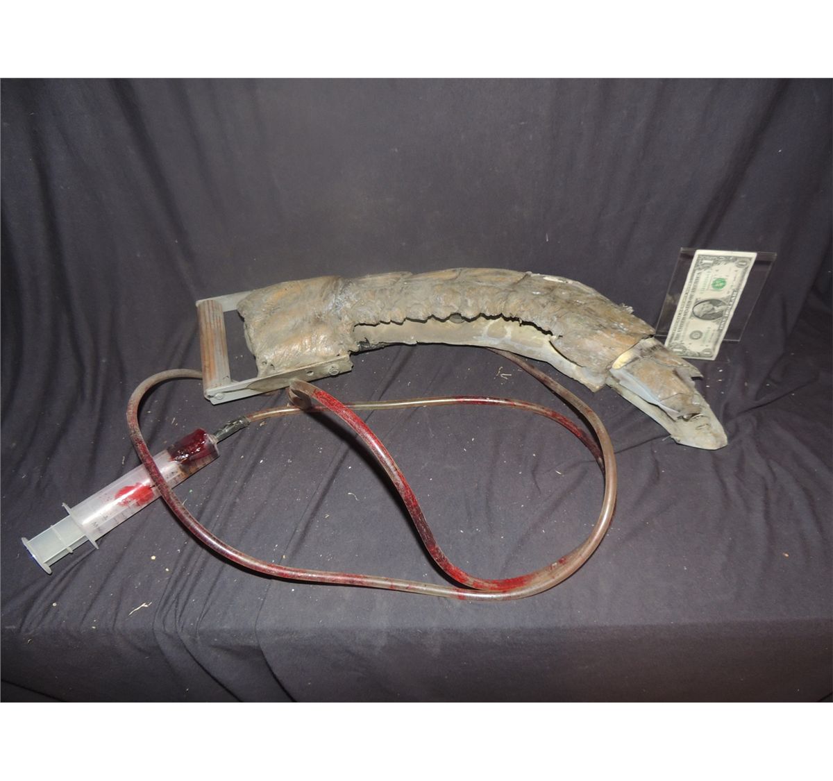 RETRACTABLE ALIEN CLAW RIG NO RESERVE HIGH BID GETS IT!