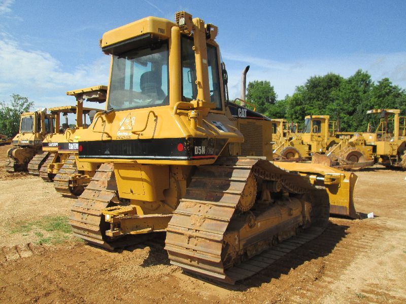 CAT D5N LGP CRAWLER TRACTOR, S/N AKD01222 (05 YR) 6 WAY BLADE, 30" SBG, SYSTEM 1 U/C, ECAB W/AIR ...