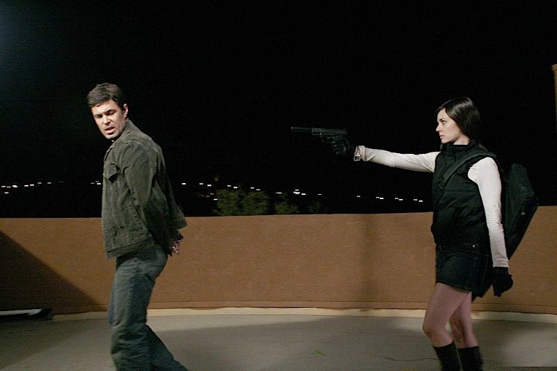 24 (TV) - Mandy's Outfit (Mia Kirshner)