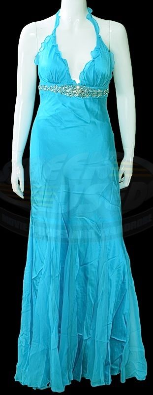Smallville (TV) - Kara's Dress (Laura Vandervoort)
