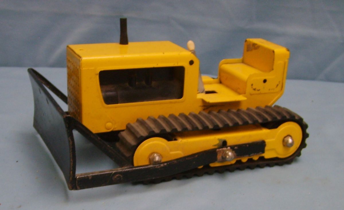 Crawler dozer, no name, open cab, very clean!; 162 WOOD N JOY wooden ...