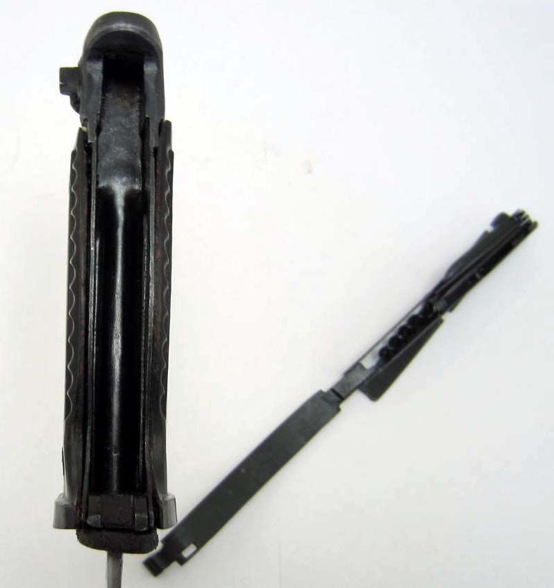 GERMAN NAZI SG 42 W/ HANDLE TOOL KIT COMBAT BAYONET W/ SCABBARD
