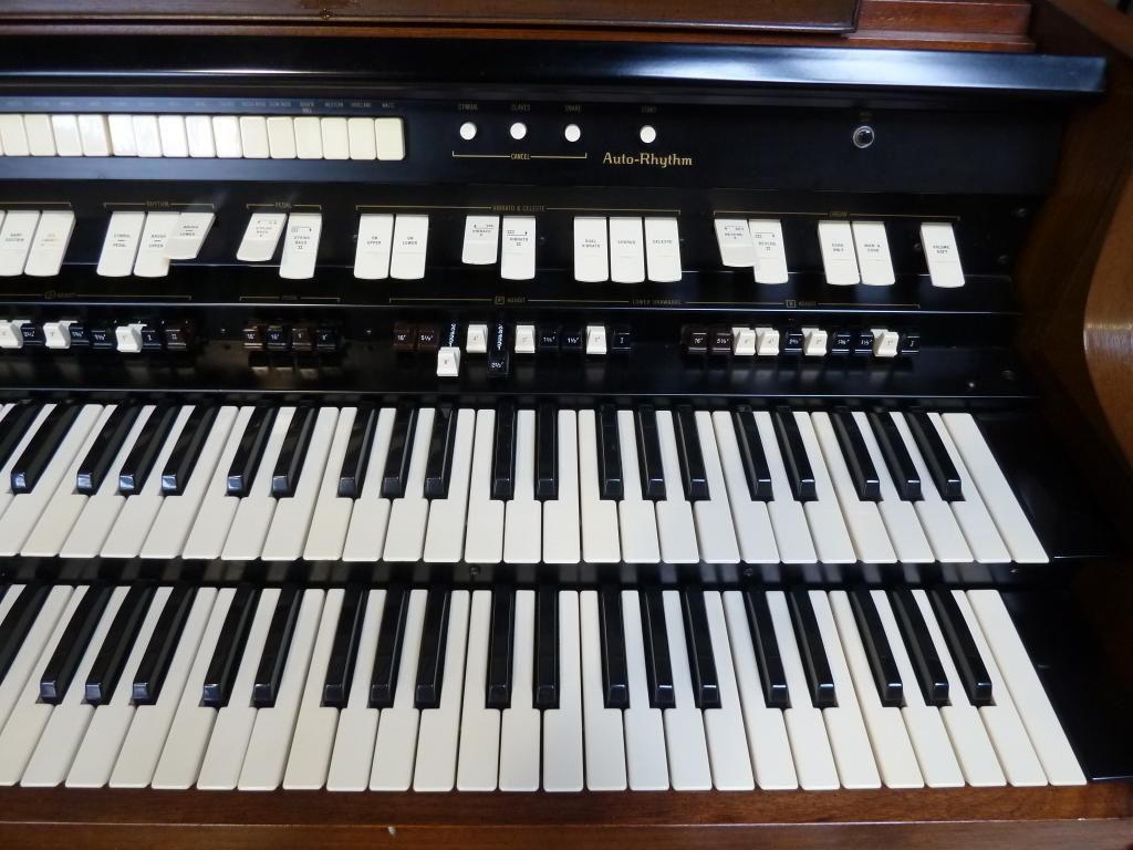 Hammond Organ H382 & Leslie Speaker