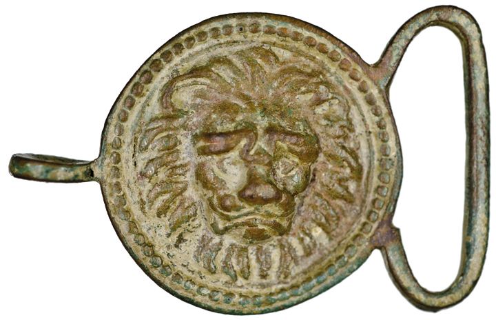 Museum Quality Rev. War Era British Lion Head Sword Belt Clasp