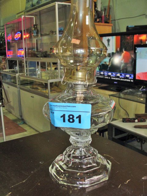 Vintage canadiana cole oil lamp