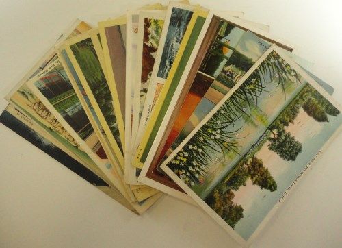 VINTAGE LOT OF 20 COLORIZED POSTCARDS CIRCA 1950'S