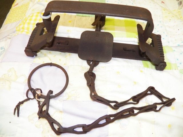 Vintage 1940's Fox Trap